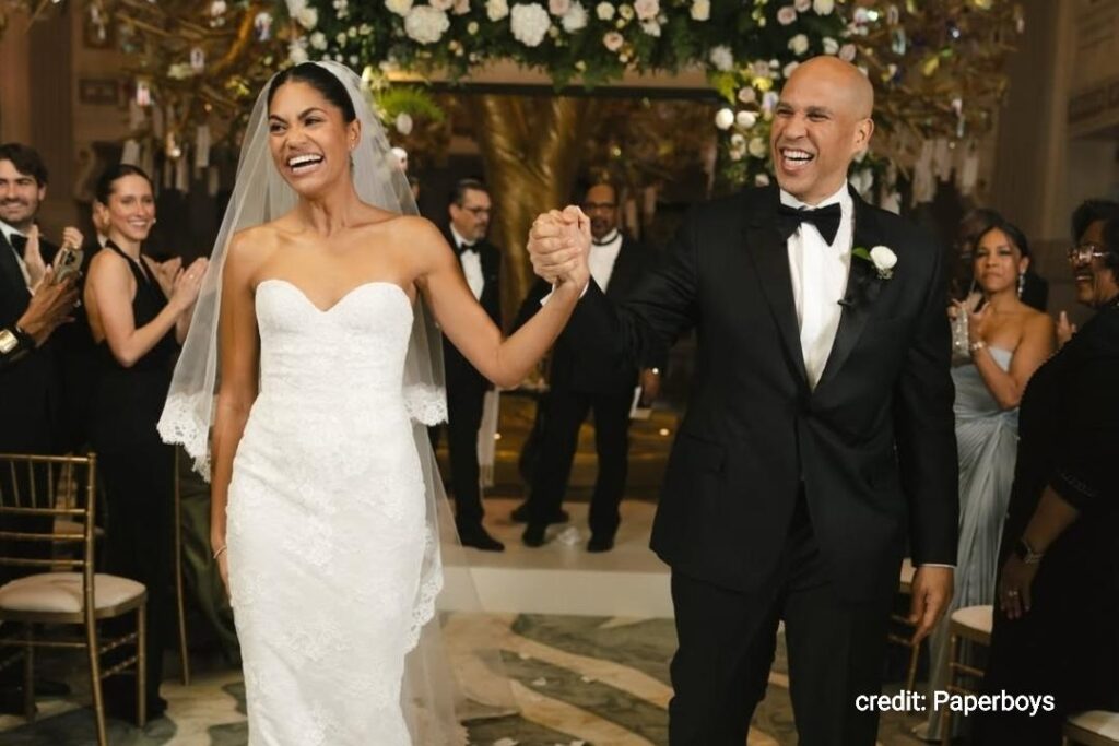 R&B Legend Alexander O’Neal and Wife Hospitalized After Minnesota ...