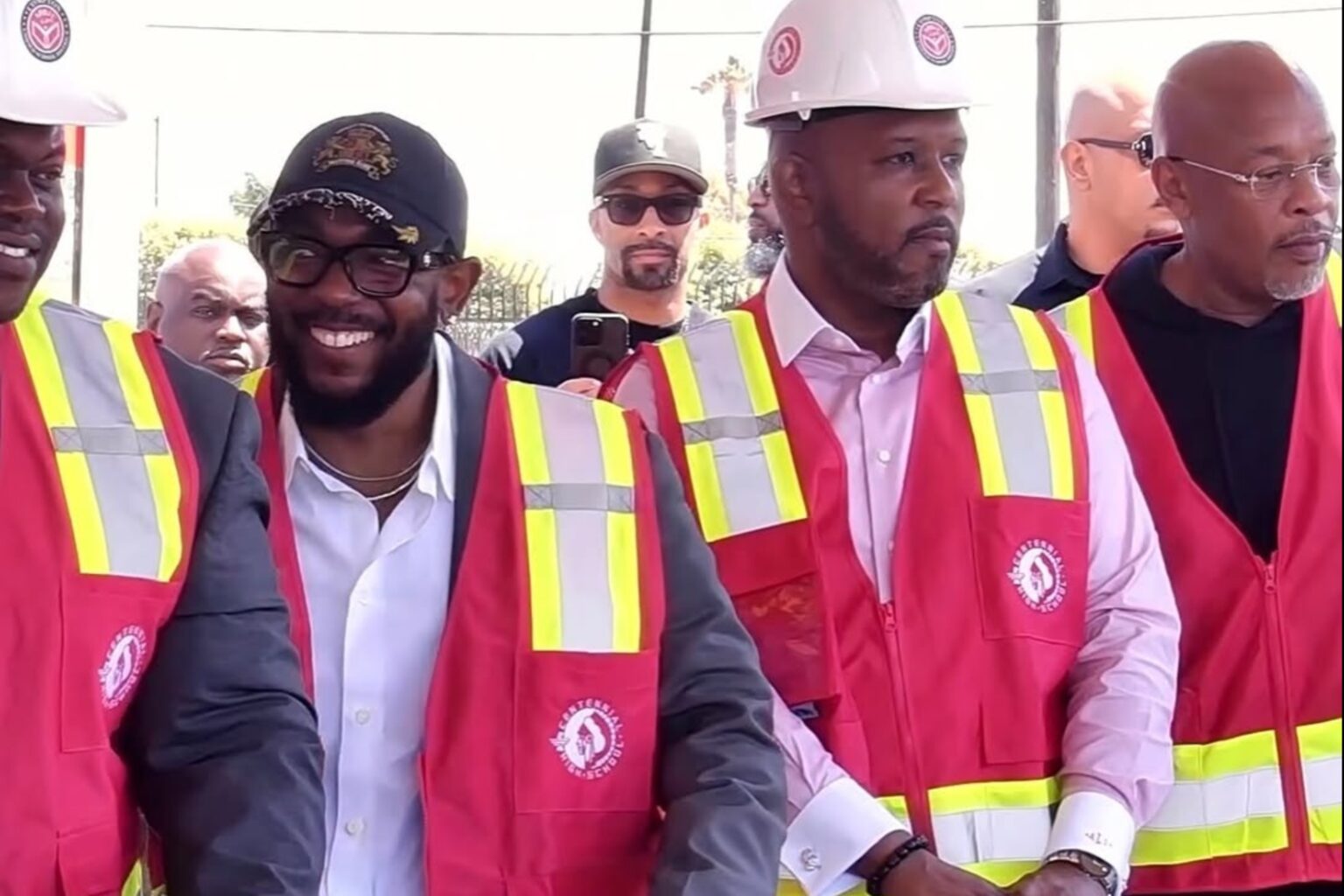 Gospel Artist Marvin Sapp Announces Engagement to Dr. La’Boris Cole ...